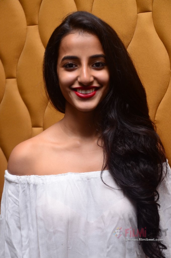 Apoorva Photos: Latest HD Images, Pictures, Stills & Pics - FilmiBeat