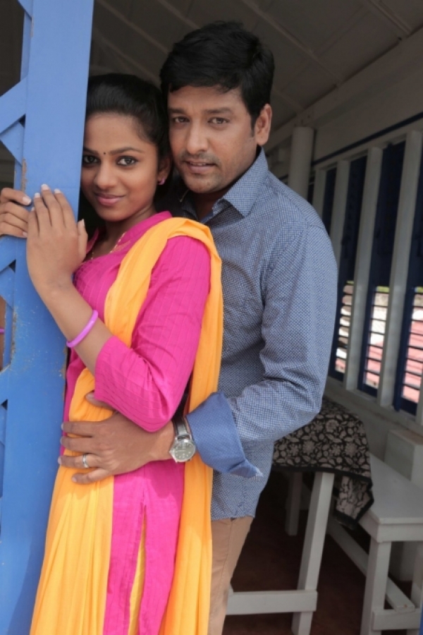 Kurangu Bommai Photos: HD Images, Pictures, Stills, First Look Posters ...