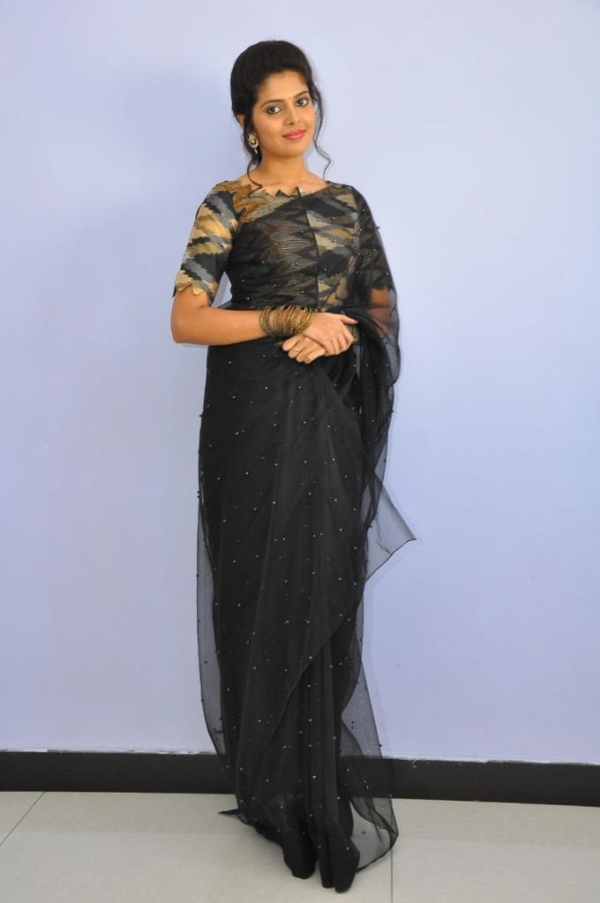 Shravya Photos [HD]: Latest Images, Pictures, Stills of Shravya - FilmiBeat
