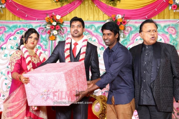 Tamil Actor Vikram Wedding Photos