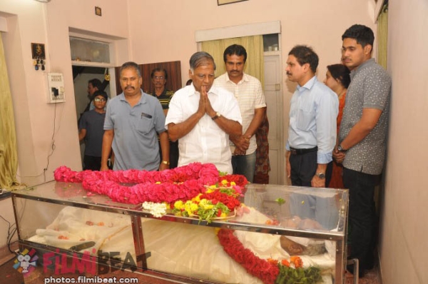 Veteran Carnatic Singer M Balamuralikrishna Passes Away Photos - FilmiBeat