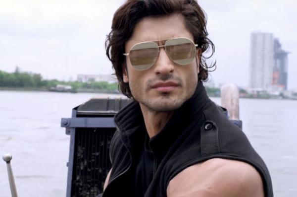 Commando 2 Photos: HD Images, Pictures, Stills, First Look Posters of ...