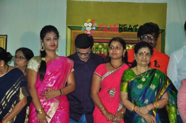 Anandham Ambharamaitrhe Photos: HD Images, Pictures, Stills, First Look ...