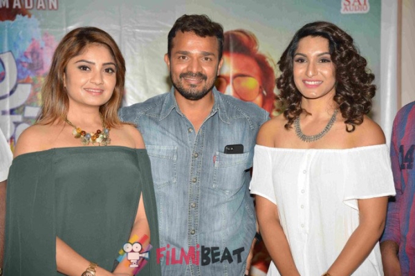 Eradu Kanasu Press Meet Photos - FilmiBeat
