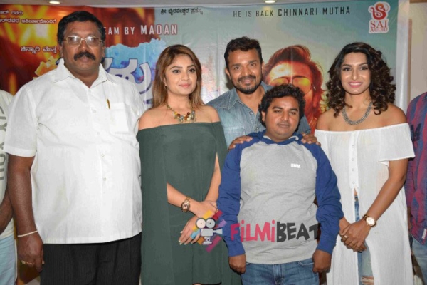 Eradu Kanasu Press Meet Photos - FilmiBeat