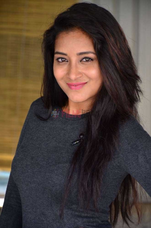 Bhanu Tripati Photos [HD]: Latest Images, Pictures, Stills of Bhanu ...