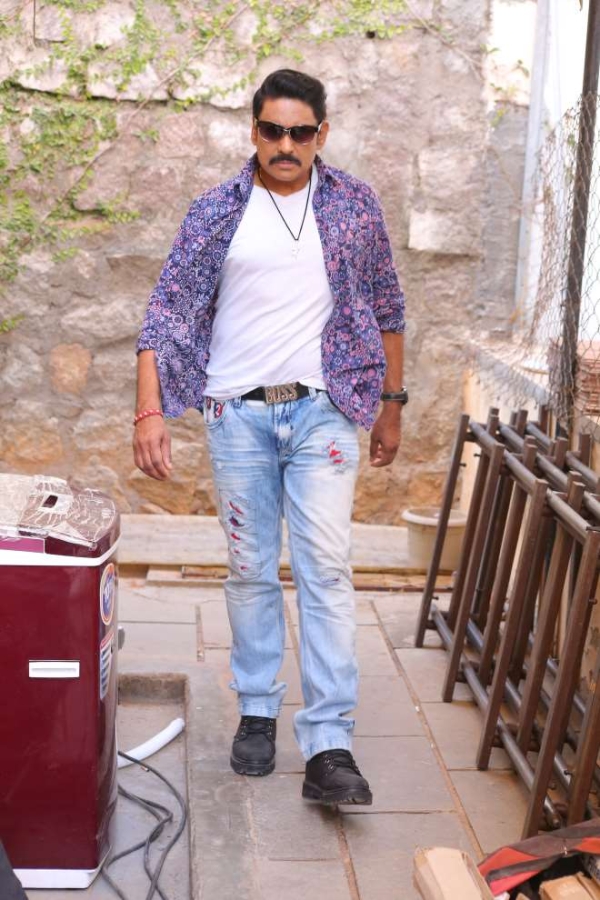 Tik Tak Photos: HD Images, Pictures, Stills, First Look Posters of Tik ...