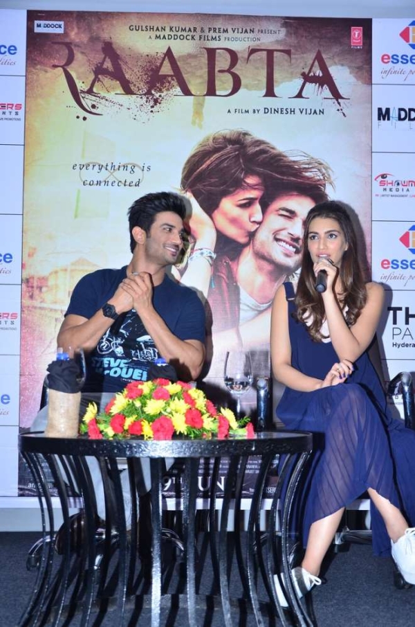 Raabta Press Meet Photos - FilmiBeat