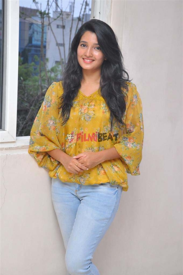Deepti Shetty Photos: Latest HD Images, Pictures, Stills & Pics - FilmiBeat