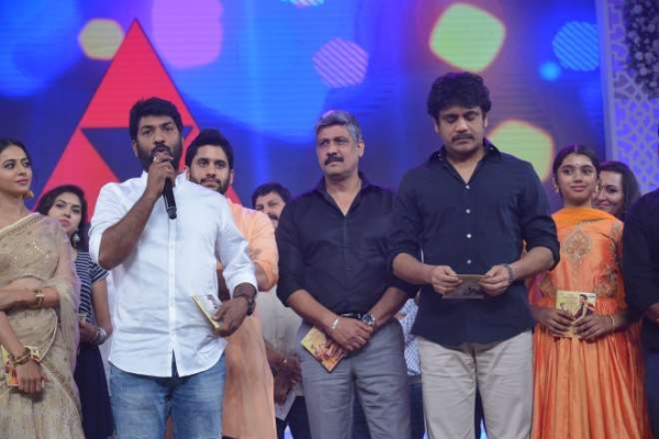 Rarandoi Veduka Chudham Audio Launch Photos - FilmiBeat