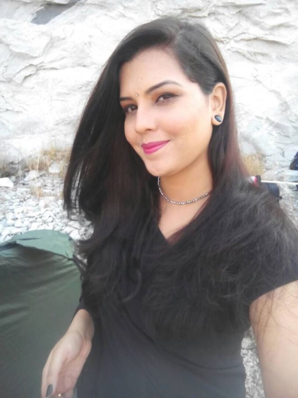 Sandhya Photos: Latest HD Images, Pictures, Stills & Pics - FilmiBeat