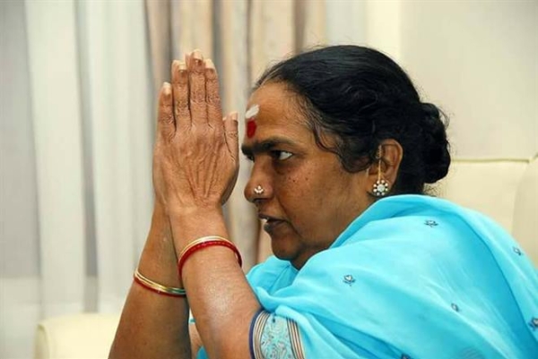 Unseen Of Parvathamma Rajkumar Photos - FilmiBeat