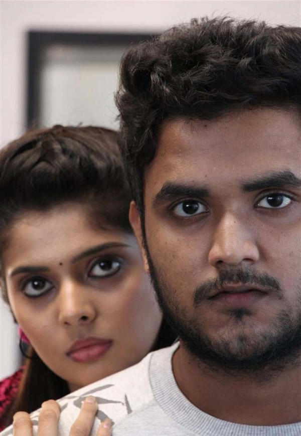 Vilayattu Aarambam Photos: HD Images, Pictures, Stills, First Look ...