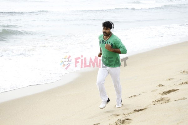 88 Photos: HD Images, Pictures, Stills, First Look Posters of 88 Movie ...