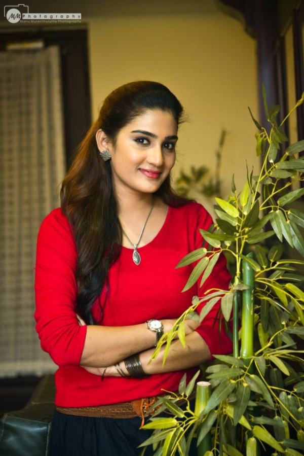 Adithi Ravi Photos: Latest HD Images, Pictures, Stills & Pics - FilmiBeat