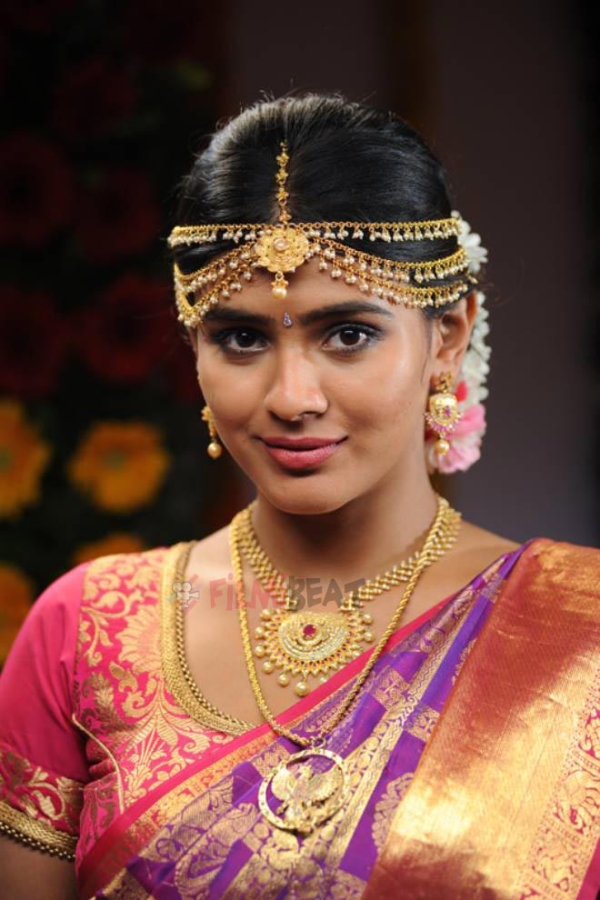 Angel Photos: HD Images, Pictures, Stills, First Look Posters of Angel ...