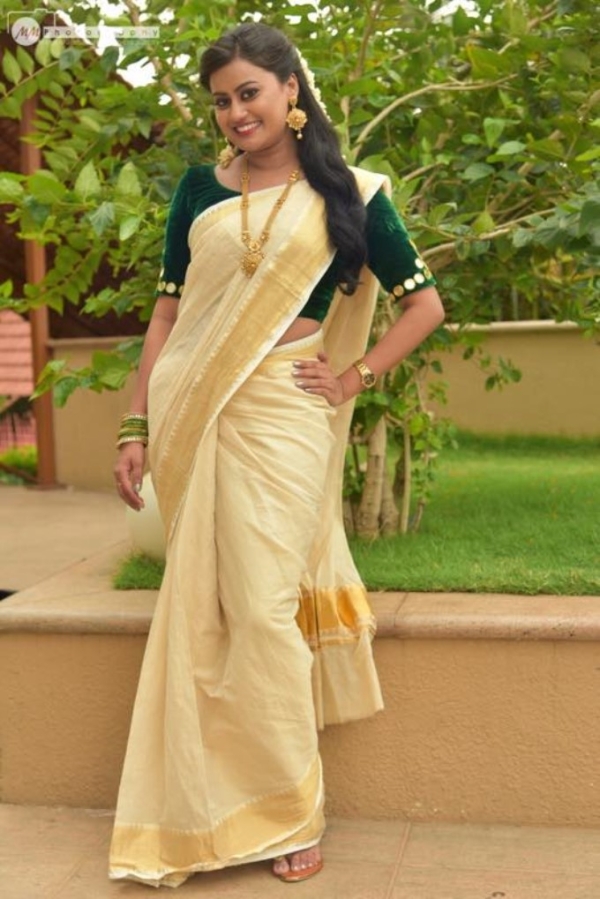 Ansiba Hassan Photos: Latest HD Images, Pictures, Stills & Pics - FilmiBeat