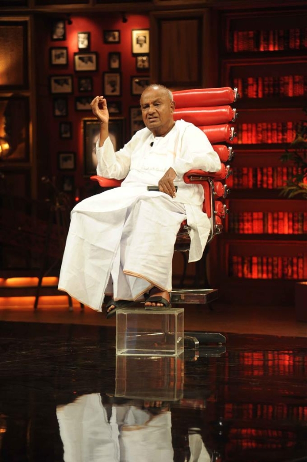 HD Devegowda On Weekend With Ramesh Photos - FilmiBeat