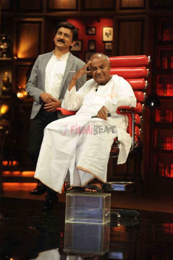 Weekend with Ramesh Season 3 Photos - FilmiBeat