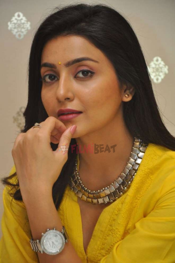 Avanthika Photos: Latest HD Images, Pictures, Stills & Pics - FilmiBeat