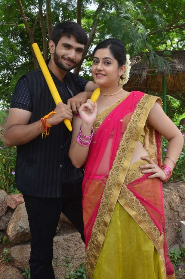 Gilli Danda Movie Launch Photos - FilmiBeat