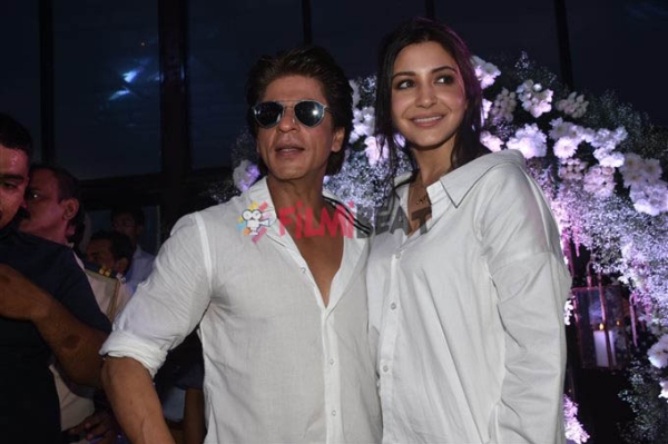 Hawayein Song Launch From Jab Harry Met Sejal Photos - FilmiBeat