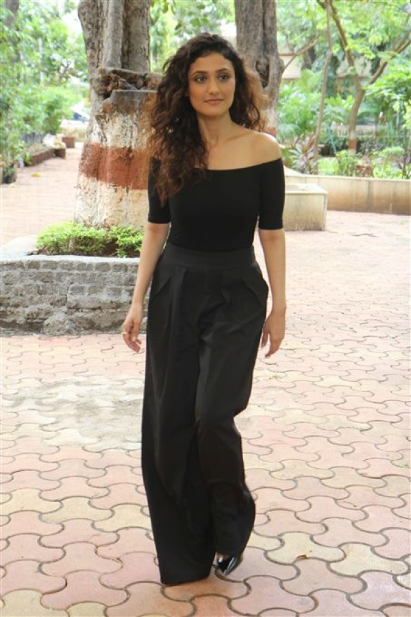 Gurgaon Photos: HD Images, Pictures, Stills, First Look Posters of ...