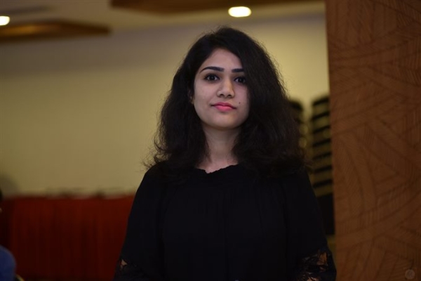 Darshana Photos: Latest HD Images, Pictures, Stills & Pics - FilmiBeat