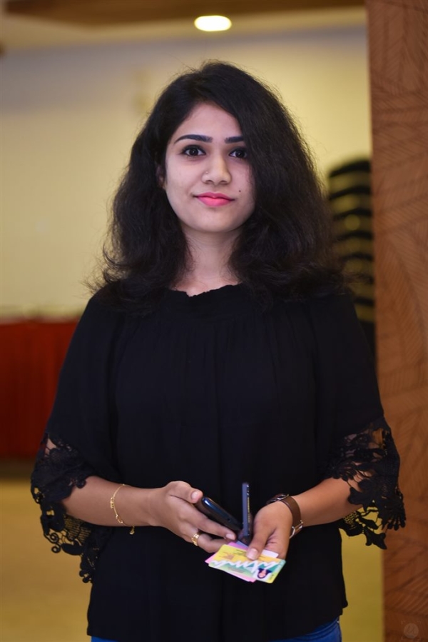 Darshana Photos: Latest HD Images, Pictures, Stills & Pics - FilmiBeat