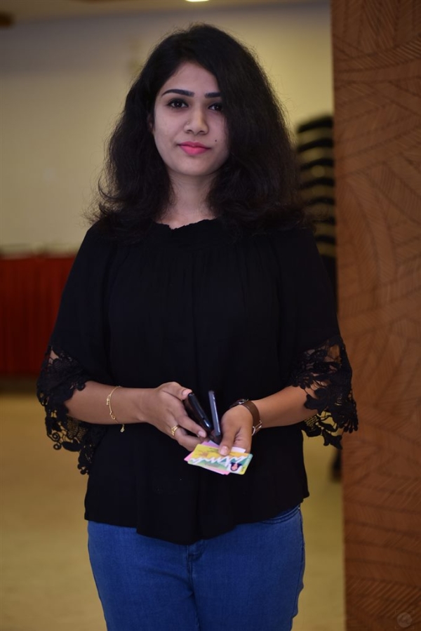 Darshana Photos: Latest HD Images, Pictures, Stills & Pics - FilmiBeat