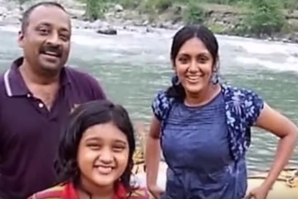 Tamil Actress Real Life Beautiful Daughters Photos - FilmiBeat