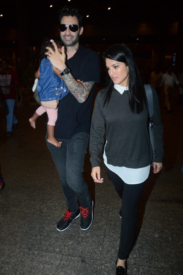 Sunny Leone & Daniel Weber With Daughter Nisha Kaur Spotted At Airport ...
