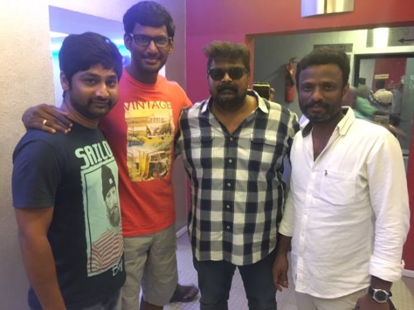 Mohanlal & Vishal Starring Villain Movie Premiere Show Photos - FilmiBeat