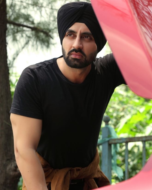 Simarjeet Singh Nagra Photos: Latest HD Images, Pictures, Stills & Pics ...