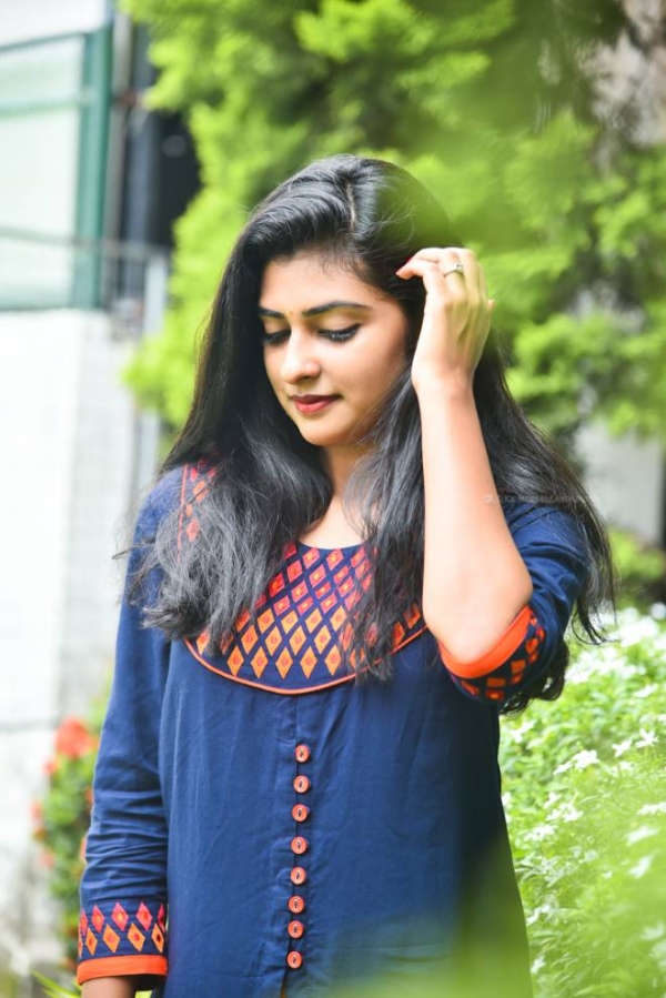 Parvathy Arun Photos [HD]: Latest Images, Pictures, Stills of Parvathy ...