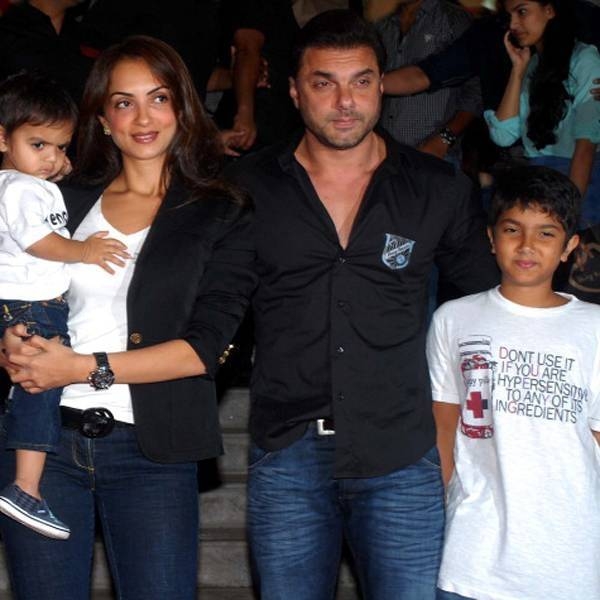 Bollywood Celebs Became Parents In Their 40s Photos FilmiBeat bollywood-celebs-became-parents-in-their-40s-photos-filmibeat
