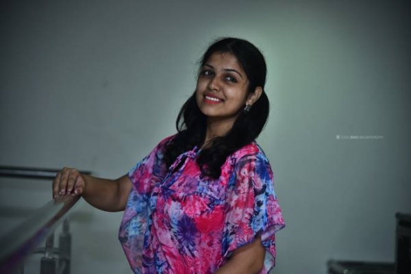 Anjaly Nair Photos: Latest HD Images, Pictures, Stills & Pics - FilmiBeat