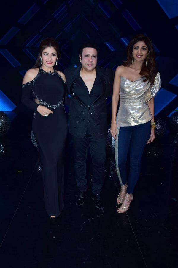 Govinda & Raveena Tandon Graced The Super Dancer 2 Reality Show Photos ...