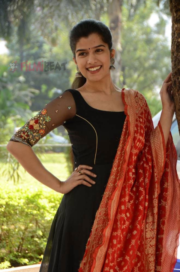 Mahima Photos: Latest HD Images, Pictures, Stills & Pics - FilmiBeat