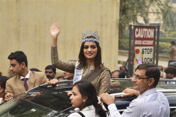 Manushi Chhillar During Parade Show At DRDO Complex Timarpur In Delhi ...