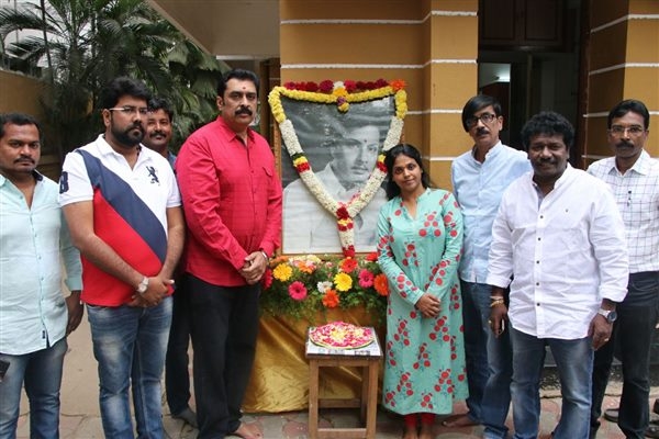 MGR 30th Death Anniversary Photos - FilmiBeat