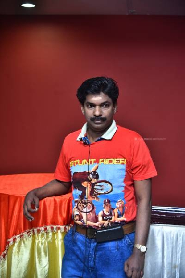 Santhosh Pandit Photos: Latest HD Images, Pictures, Stills & Pics ...