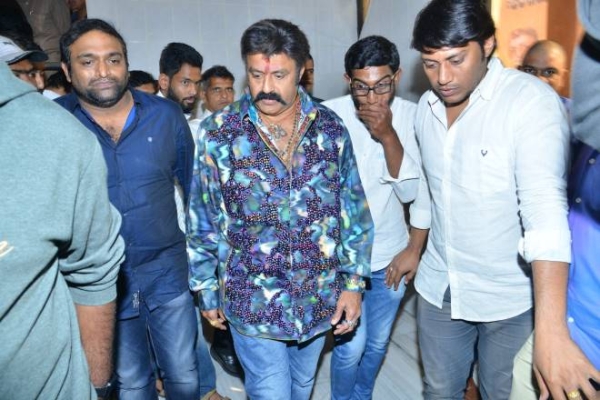Jai Simha Movie Premier Photos - FilmiBeat