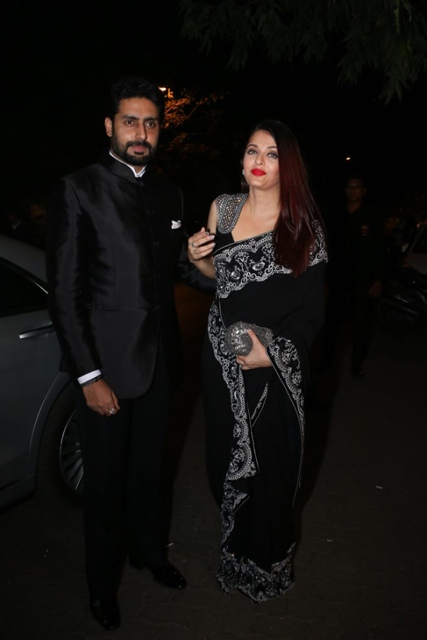 Mac Cosmetics Celebrate 12 Years Of Mickey Contractor Photos - FilmiBeat