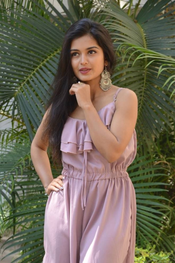 Priyanka Jain Photos Photos [HD]: Latest Images, Pictures, Stills of ...