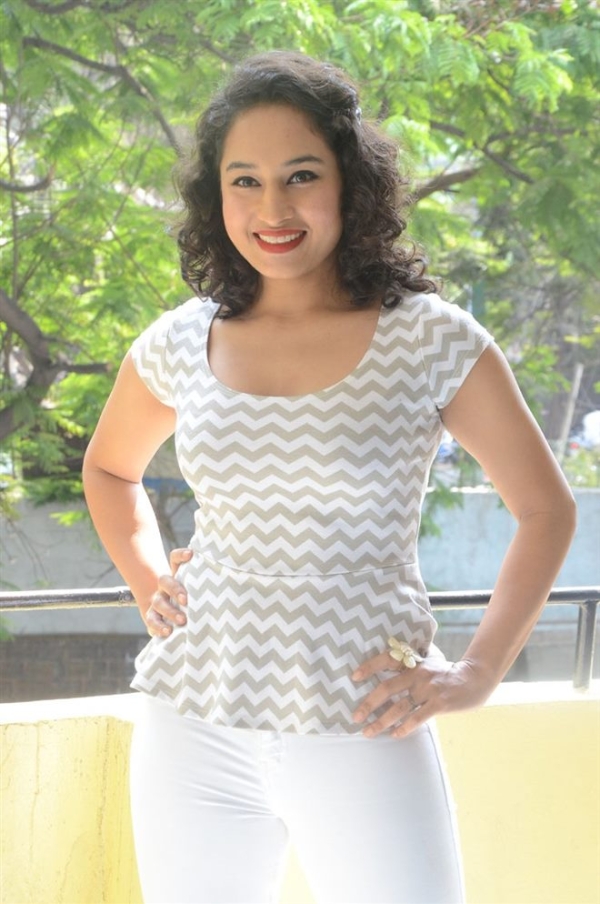 Pooja Ramachandran Photos [HD]: Latest Images, Pictures, Stills of ...
