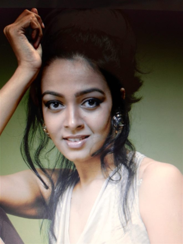 Pooja Photos: HD Images, Pictures, Stills, First Look Posters of Pooja ...