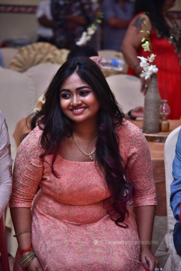 Shaalin Zoya Photos [HD]: Latest Images, Pictures, Stills of Shaalin ...