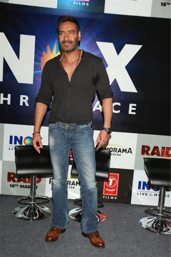 Ajay Devgan And Ileana D Cruz Promotes Raid In New Delhi Photos - FilmiBeat