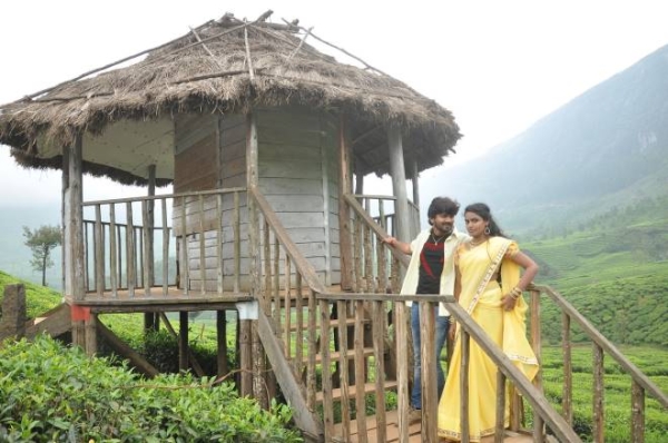 Vetrimaaran Photos: HD Images, Pictures, Stills, First Look Posters of ...